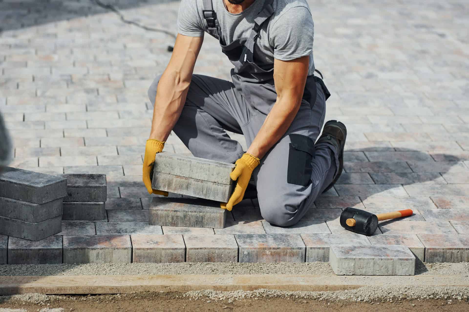 Preventing Paver Shifts in Gilbert’s Climate
